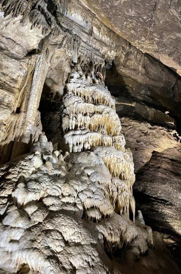 Why you should definitely stop at the Caves of Han - Globetotting