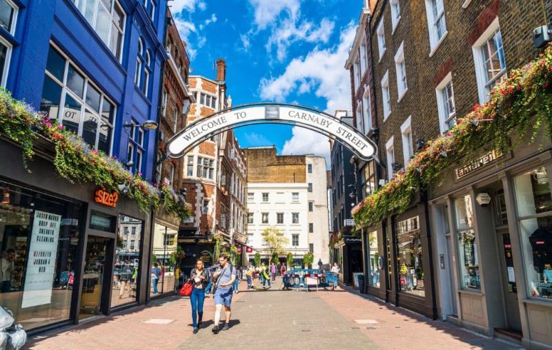 The 35 most famous streets in London 2025 (+map) - Globetotting